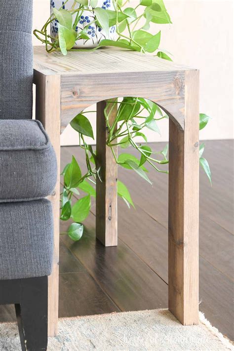 Easy Diy Chunky Side Table Diy Side Table Diy End Tables Wood Wall