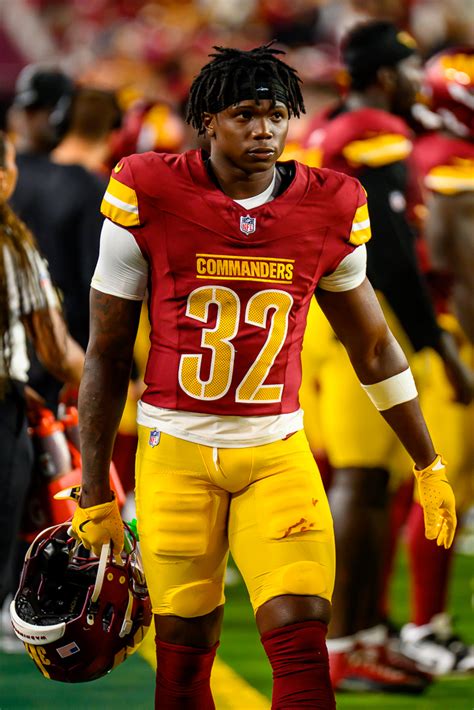 File Commanders Vs Bengals 54752526413  Wikimedia Commons