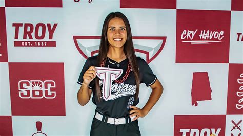 Kiley Huffman Embraces Troys Culture Faith And Future Fastpitch Wire Softball