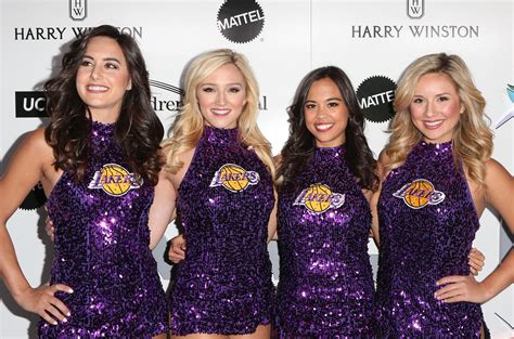 Džeri Bas Je Potpuno Transformisao Nba Ligu Sportalrs