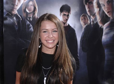 Miley Cyrus Will Nackt Konzert Mit Flaming Lips Geben Der Spiegel