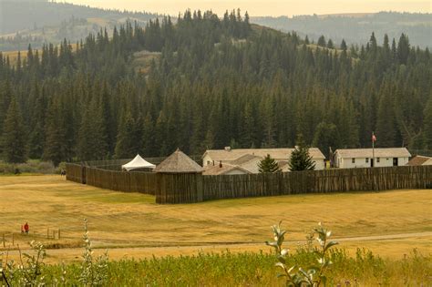 Fort Walsh National Historic Site Leisure Travel Vans