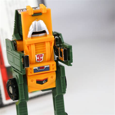 Vintage 1984 G1 Transfomers Brawn 100 Complete W Card Back Ebay