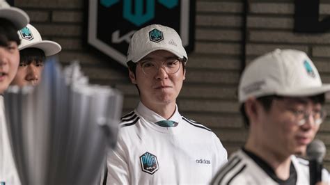 Dwg Kia Ghost I Respect Eu Players Who Dont Surrender One Esports