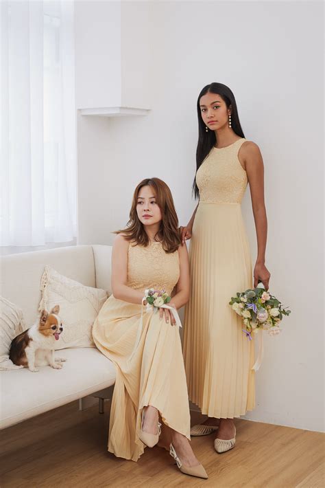 Summer Romance Maxi In Daffodil Yellow Thevelvetdolls