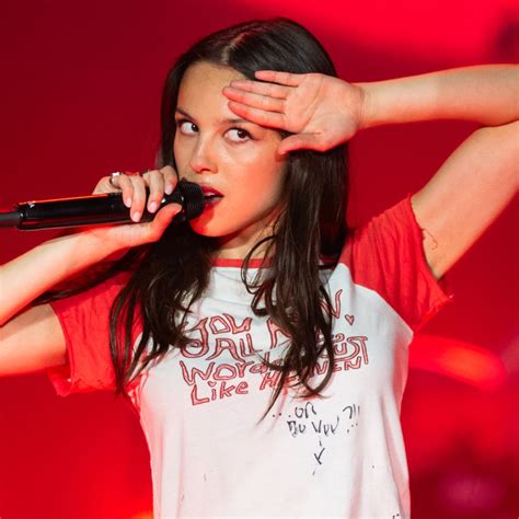 Olivia Rodrigo Taps Fall 2025s Plaid Trend To Revive Her Sour Style