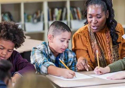 How Transitional Certificates Help You Start Teaching Jobs In Education