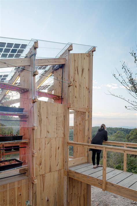 Solar Greenhouse Is A Prototype For Zero Kilometre Food Production And Energy Generation