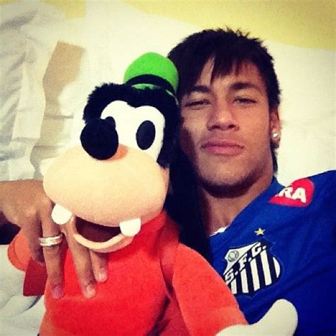 Pin De Erica Zero Dez Em Icons Neymar Ney Fotos De Futebol Neymar