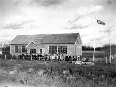 Historic Sites Of Manitoba Bothwell School No 1961 New Bothwell Rm