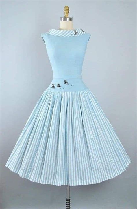 Pin By Nonkululeko Mdletshe On Vintt Age Vintage 1950s Dresses