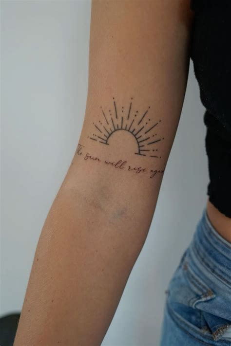 Discover 30 Aesthetic Tattoo Ideas For Women Featuring Delicate And