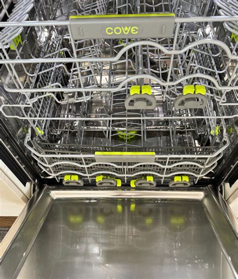 Youre Doing It All Wrong Heres The Right Way To Degrease Disinfect