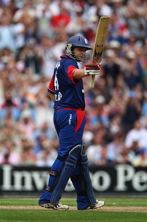 Luke Wright Celebrates His Fifty On Debut