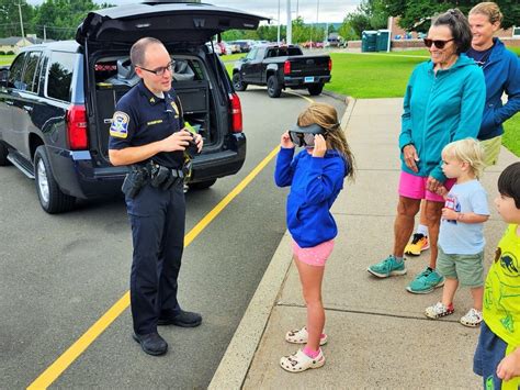 Photos Suffield Night Out A Huge Hit Despite Threat Of Rain Suffield