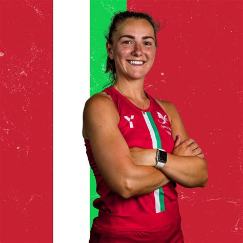 Beth Bingham Hoci Cymru