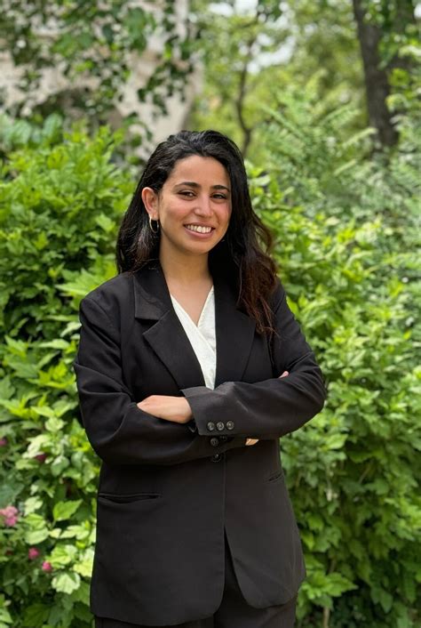 Législatives 8e Circonscription De Lisère Hanane Mansouri Lr Avec