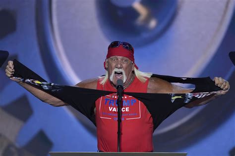 Hulk Hogan Riles Rnc Crowd Rips Off Shirt Abc7 Chicago