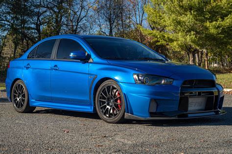 Kit Pc Evolution Support Dextincteur Pour Mitsubishi Lancer Evolution