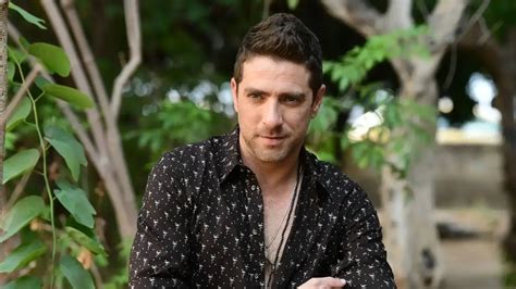 משה אשכנזי ומשפחתו עוברים לגור בתאילנד וואלה סלבס