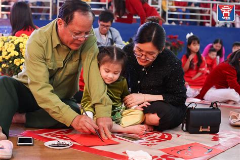 Khai Trí Tuệ Vas Hanoi Tưng Bừng Khai Bút đầu Năm