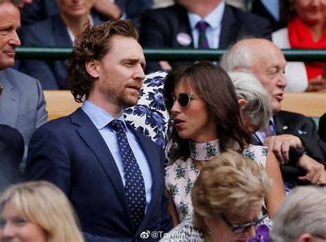 Tom Hiddleston Benedict Cumberbatch Paparazzi