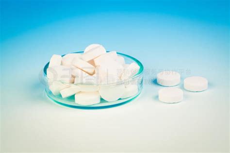 抗生素高清图片 培养皿，药片，抗生素片。 培养皿，药片，抗生素片。图片免费下载 5097001384 千图网pro