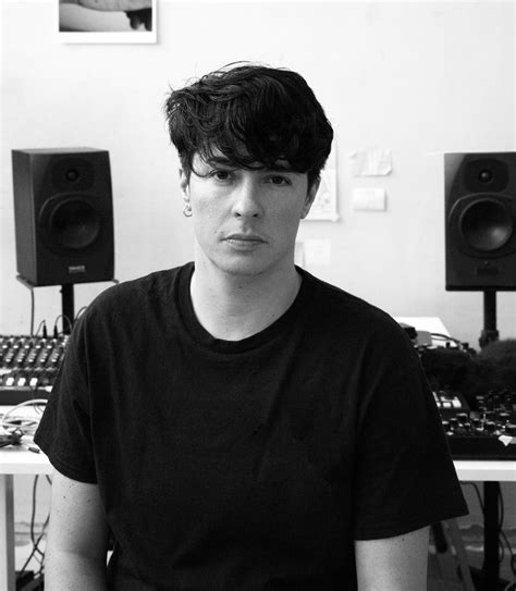 Entre Onde Et Matière Interview Avec Méryll Ampe Rust Webzine