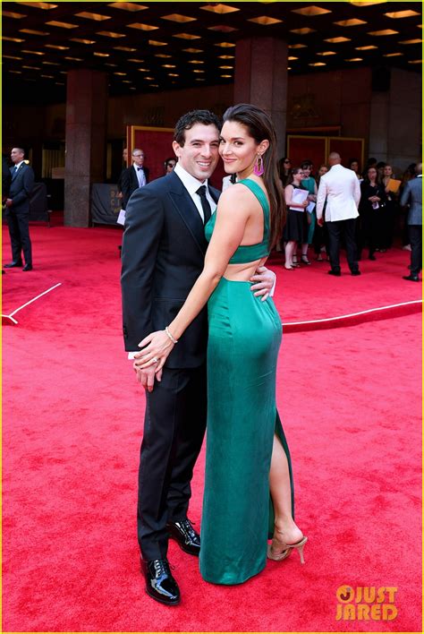 Stephanie J Block Shares Kiss With Husband Sebastian Arcelus At Tony