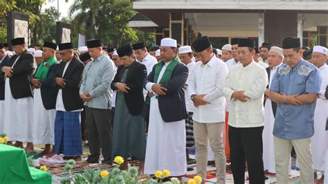 Sholat Idul Fitri I Syawal 1446 H Ribuan Masyarakat Padati Lapmer