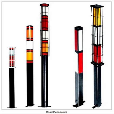 Plastic Road Safety Delineator At ₹ 300piece In Dehradun Id 20692732833