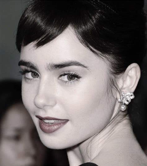 Lily Collins Audrey Hepburn Look Alike Twins Full List Of Audrey