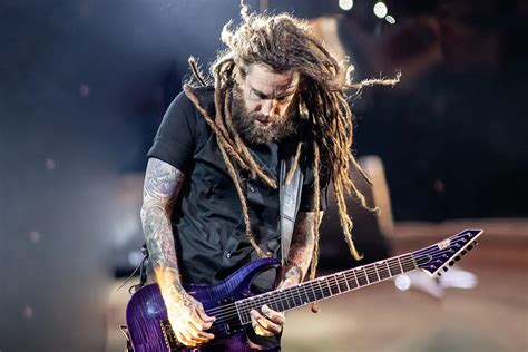 Korn Guitarist Brian Head Welch Loves Pop Music And Heres His Explanation