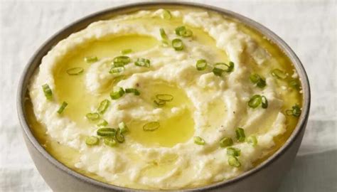 Sour Cream And Butter Mashed Potatoes Creaminess Galore