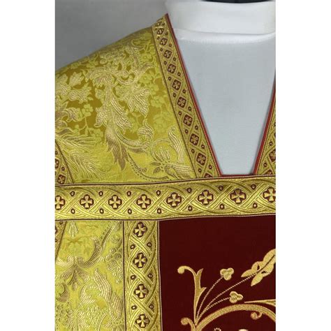 Roman Style Fiddleback Chasuble With A Maniple Burse And Chalice Veil