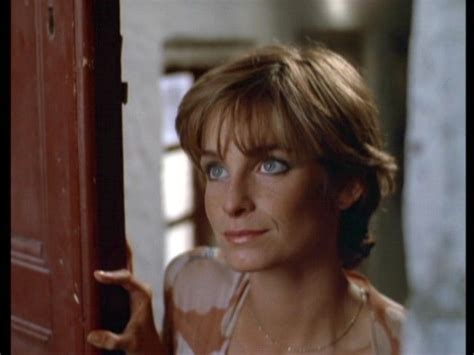 Pictures Of Val Rie Quennessen