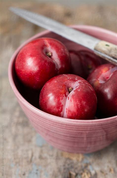 Bowl Of Fresh Red Apples