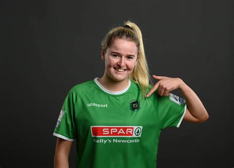 Erin Mclaughlin Hopes Meeting Idol Amber Barrett Can Spur Her Into The World Cup Contention