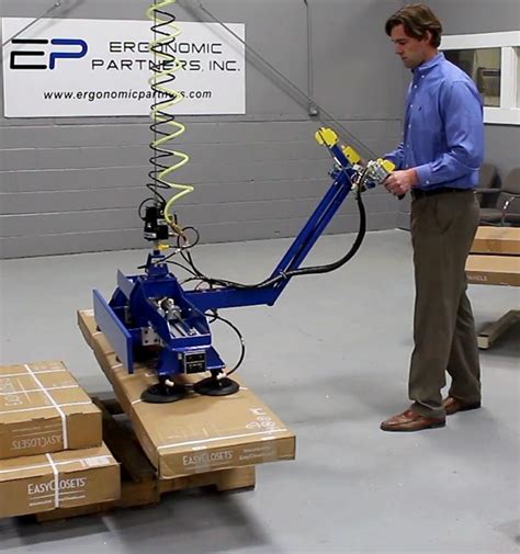 Small Material Lifting Devices