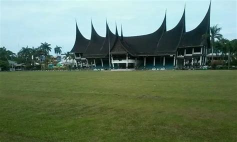 Fakta Menarik Tentang Lapangan Imam Bonjol Alun Alun Kota Padang