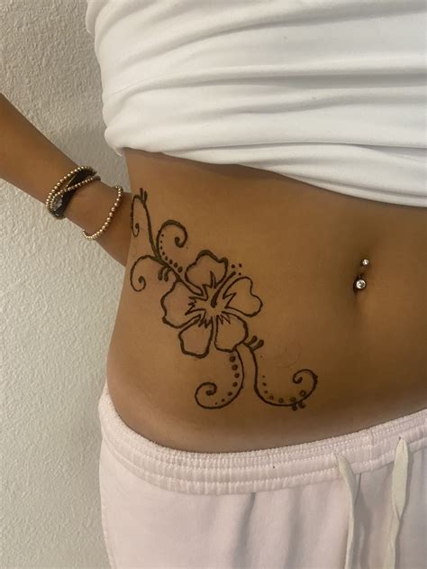 Henna Hibiscus🌺 Henna Tattoo Kit Henna Tattoo Designs Cute Henna