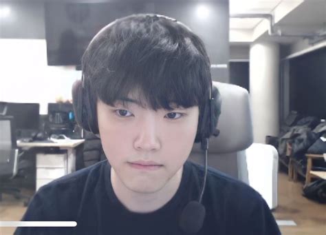 Chovy Geng 22 귀여운 곰 그림 얼굴 사람