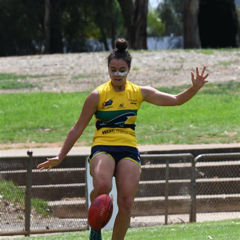 Audrey Holt Draft Profile Aussie Rules Rookie Me Central Formerly