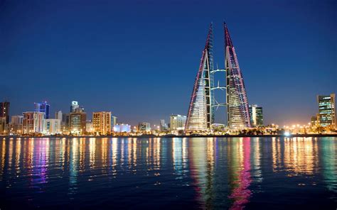 Download Bahrain Night Ocean Wallpaper