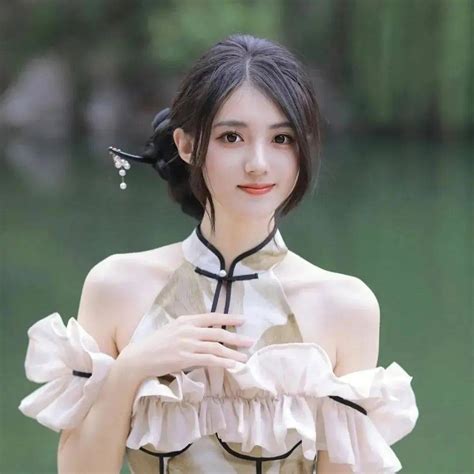 鹧鸪天•秋分庆丰收孔庆更美酒旭暄