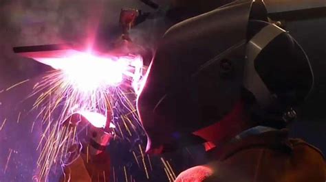 Are Glasses The Only Suitable Option For Viewing A Solar Eclipse Some Welding Masks Might