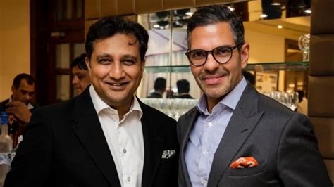 Sona Comstar Ceo Recalls Shoulder­ing Sunjay Kapur On His Final Journey