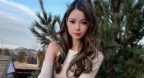 Where Does Summit1g Live