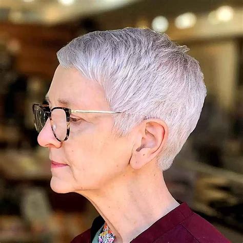 20 Pixie Haircuts That Gorgeously Flatter Women Over 60 With Glasses