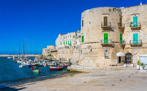 La Storia Di Giovinazzo Borgo Antico In Provincia Di Bari